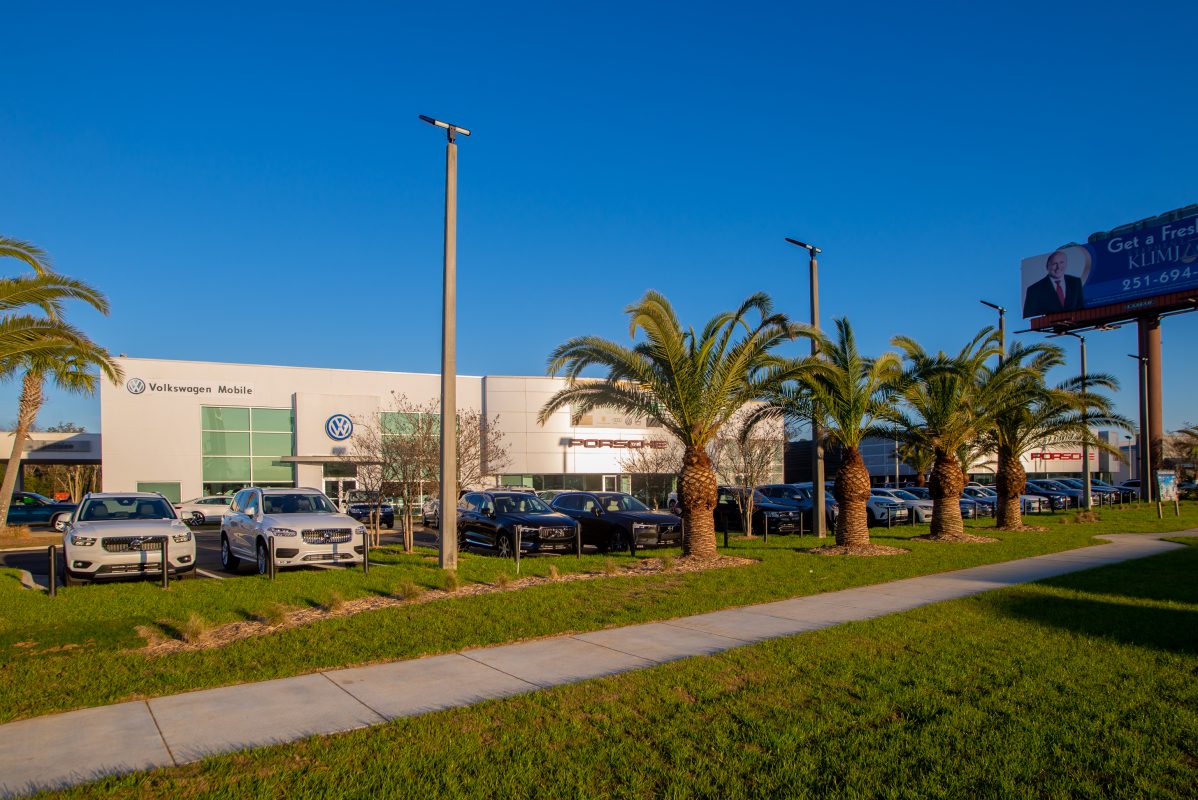 Audi Porsche | Mobile Landscaping Service